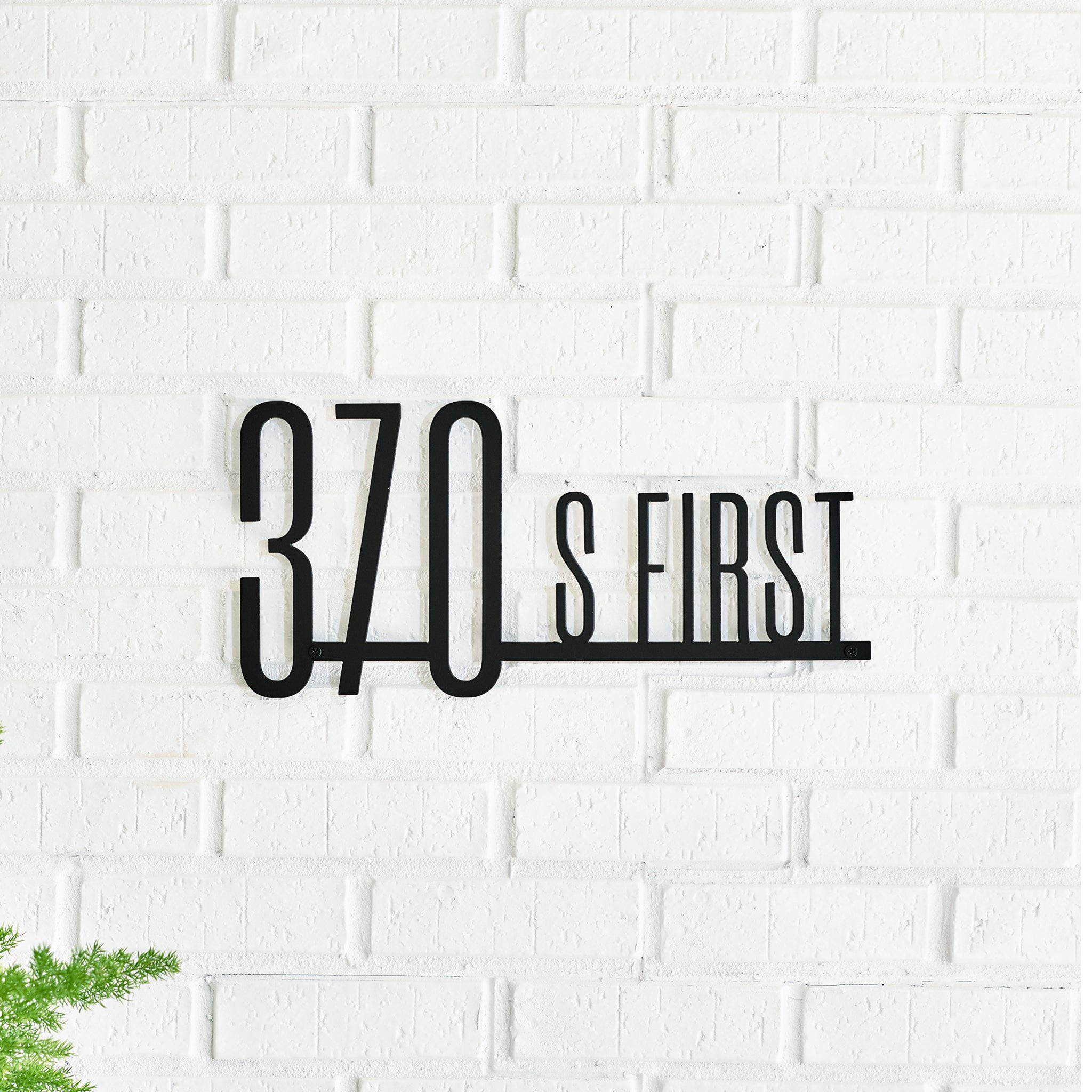 Oak View Address Sign with Street Name (4"H - 8"H Numbers) | Mod Mettle