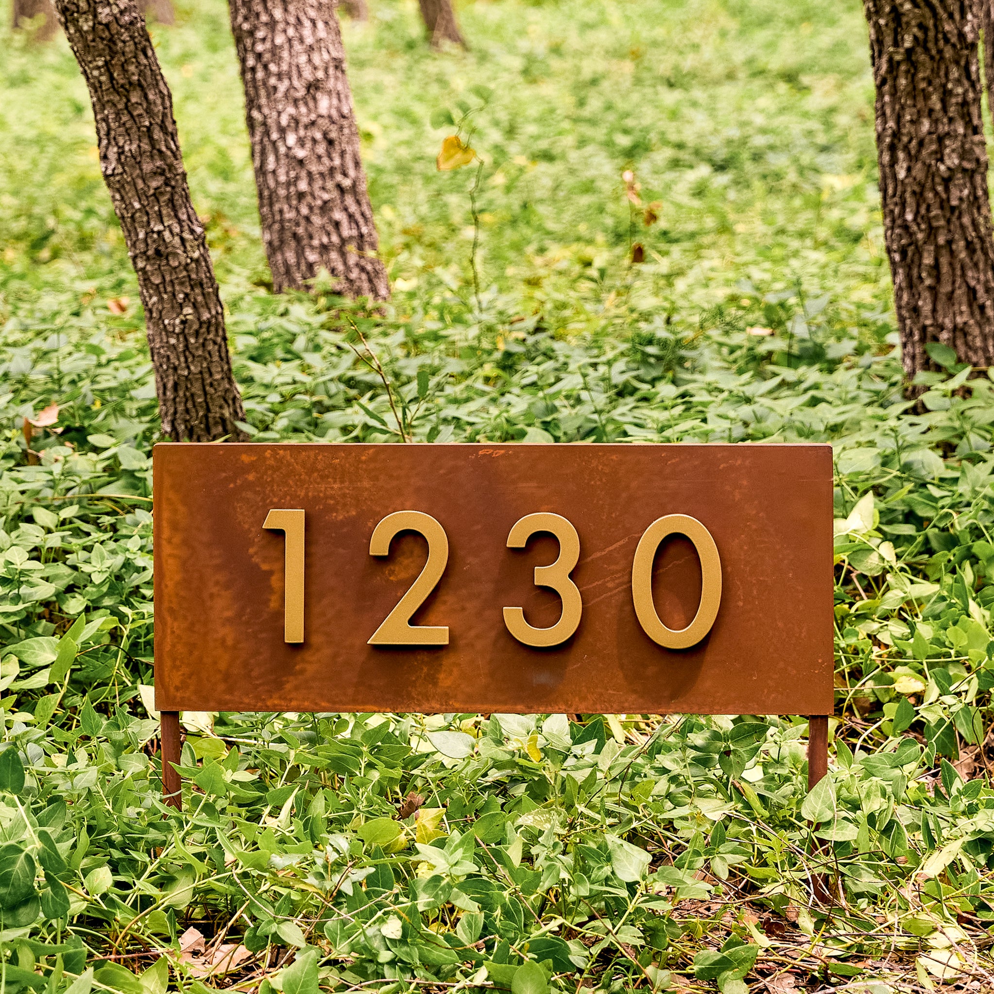 Yard Signs | Mod Mettle